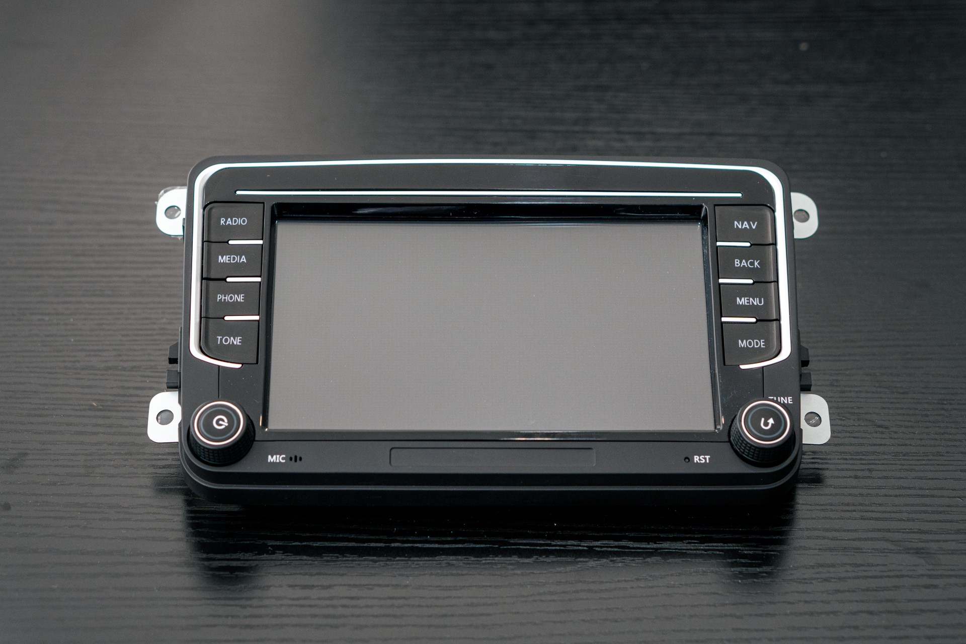 izzishop.cz | Volkswagen RCD330 Multimedia - 1/16GB RDS